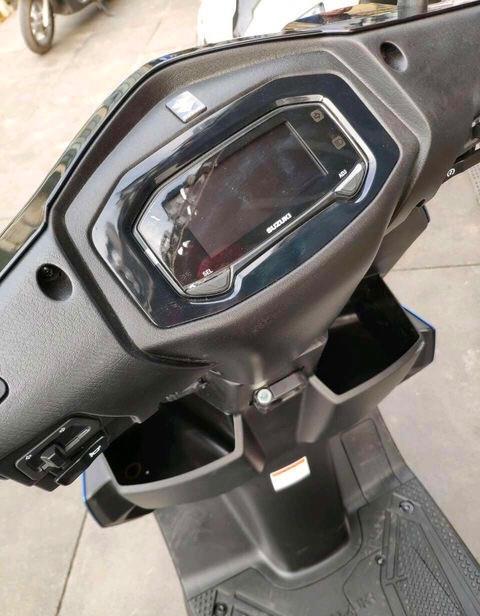 两款最热销踏板车，铃木UY125和豪爵USR125，谁更好？_搜狐汽车_搜狐网