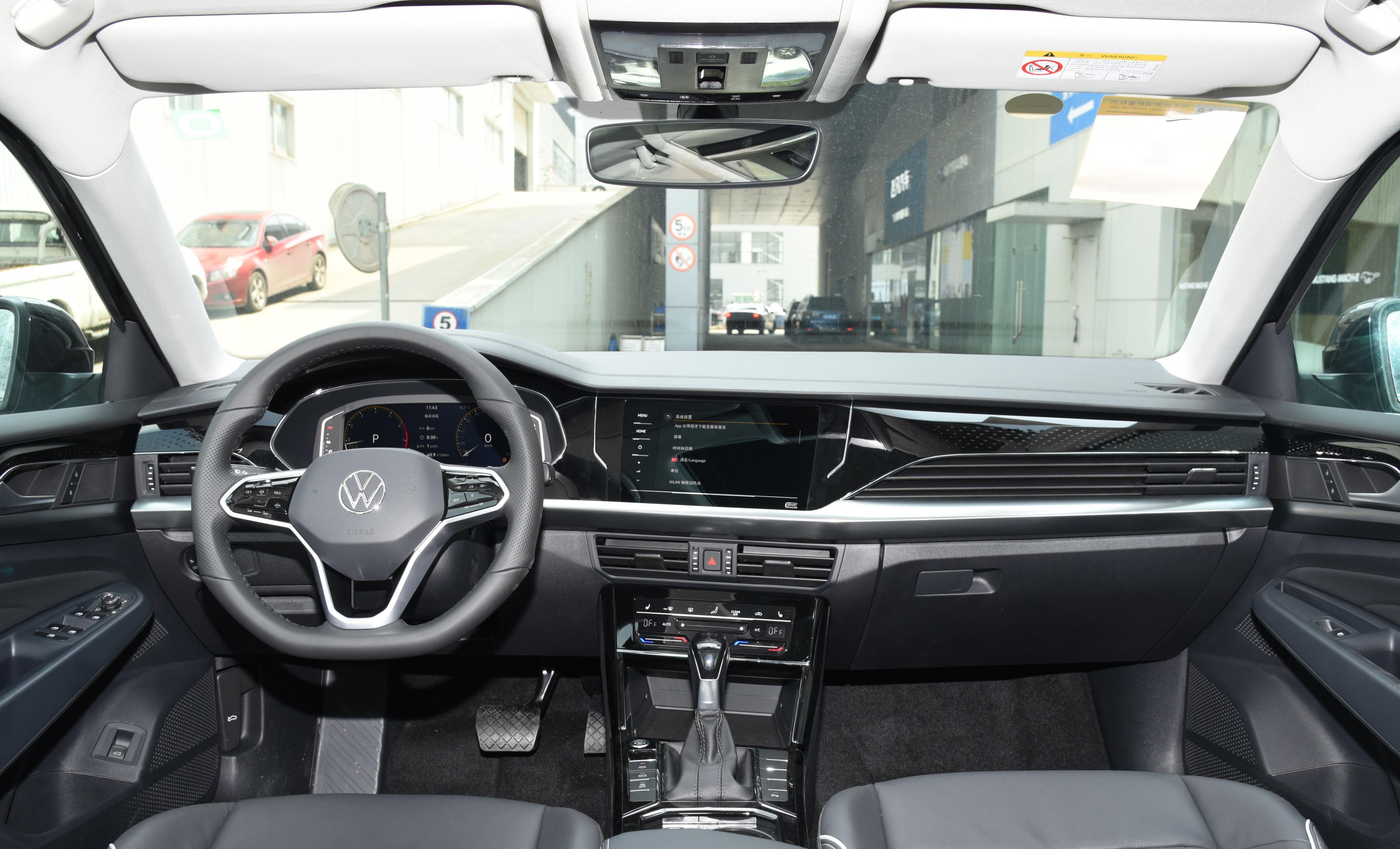 大众下血本了！降价换量！油耗6.3L，轴距2871mm，带你见帕萨特_搜狐汽车_搜狐网