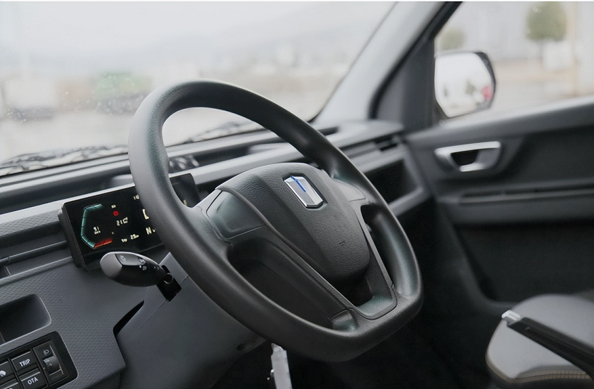 北汽王牌M7EV、吉利远程星享V6E、开瑞江豚EV 谁更香比过才知道_搜狐汽车_搜狐网