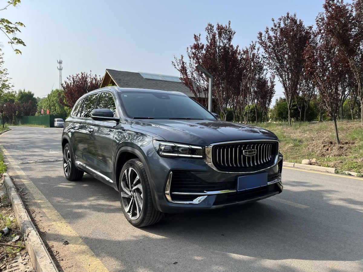 同为国产SUV，来个越级大挑战，23款星越L对比红旗HS5，有得一拼？_搜狐汽车_搜狐网