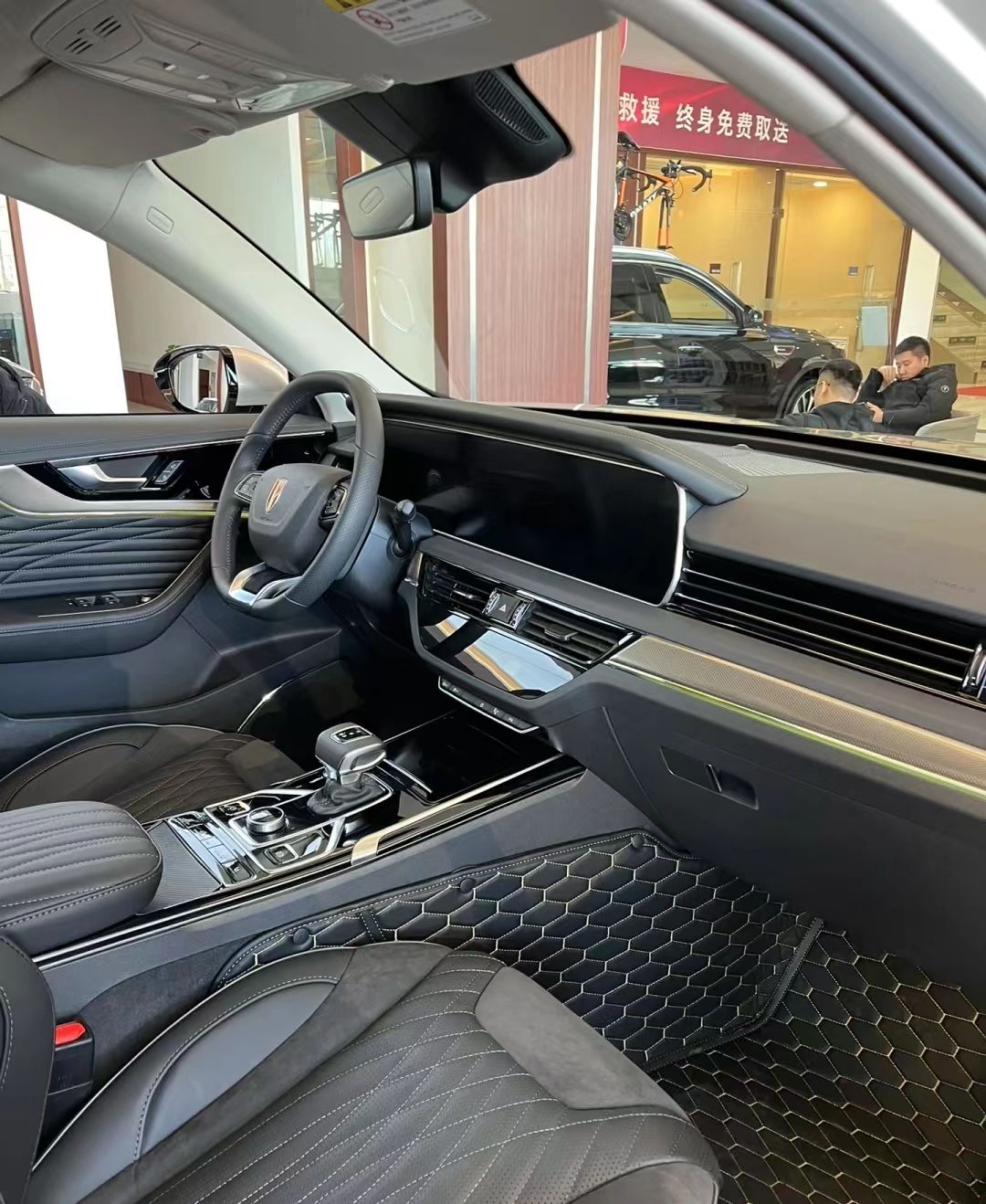 老对手再相逢，23款星越L迎战红旗HS5，孰强孰弱？_搜狐汽车_搜狐网