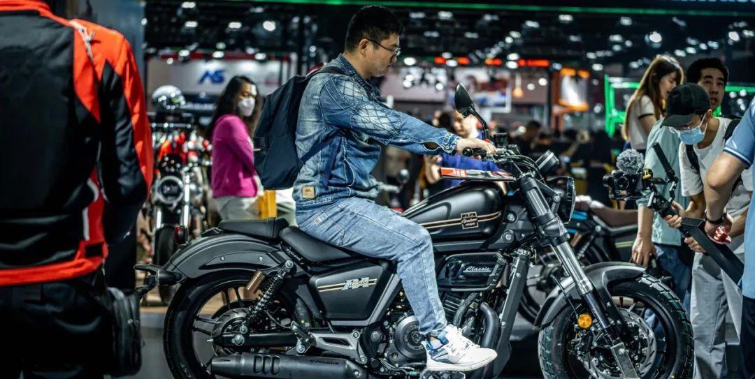 赛科龙RX650、RA401重磅发布，全新“非凡”体验_搜狐汽车_搜狐网