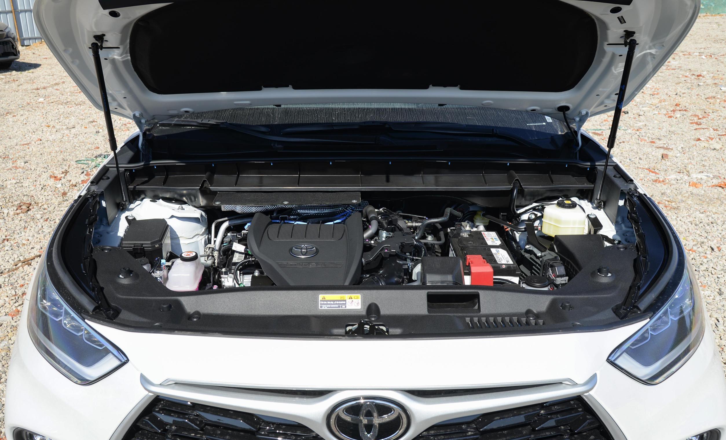 丰田汉兰达，合资中型SUV，2.0T发动机+8AT变速箱，三大件可靠_搜狐汽车_搜狐网