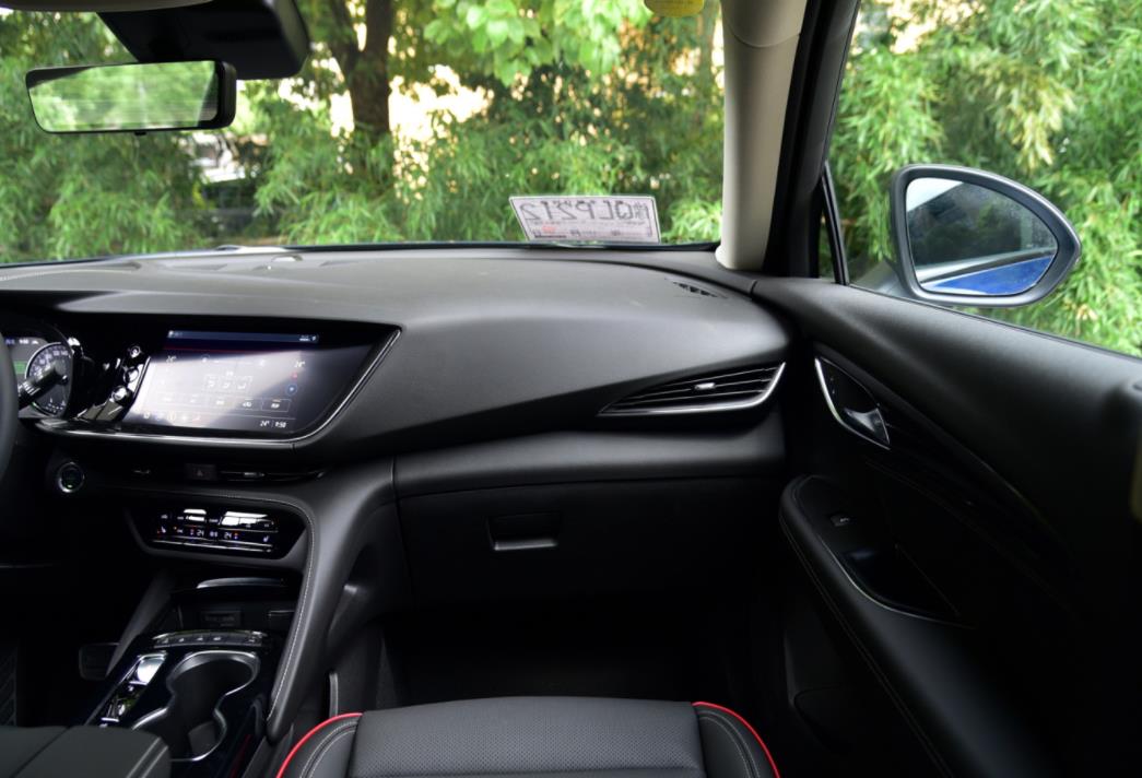 搭2.0T就爆237马力，配9AT变速箱，还带红色刹车卡钳，运动感十足_搜狐汽车_搜狐网