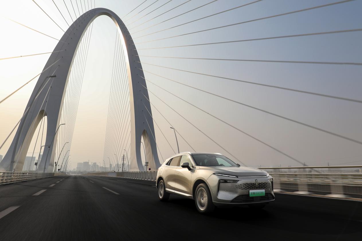 要强动力还是低能耗？新摩卡DHT-PHEV让你不做选择题，all in！_搜狐汽车_搜狐网