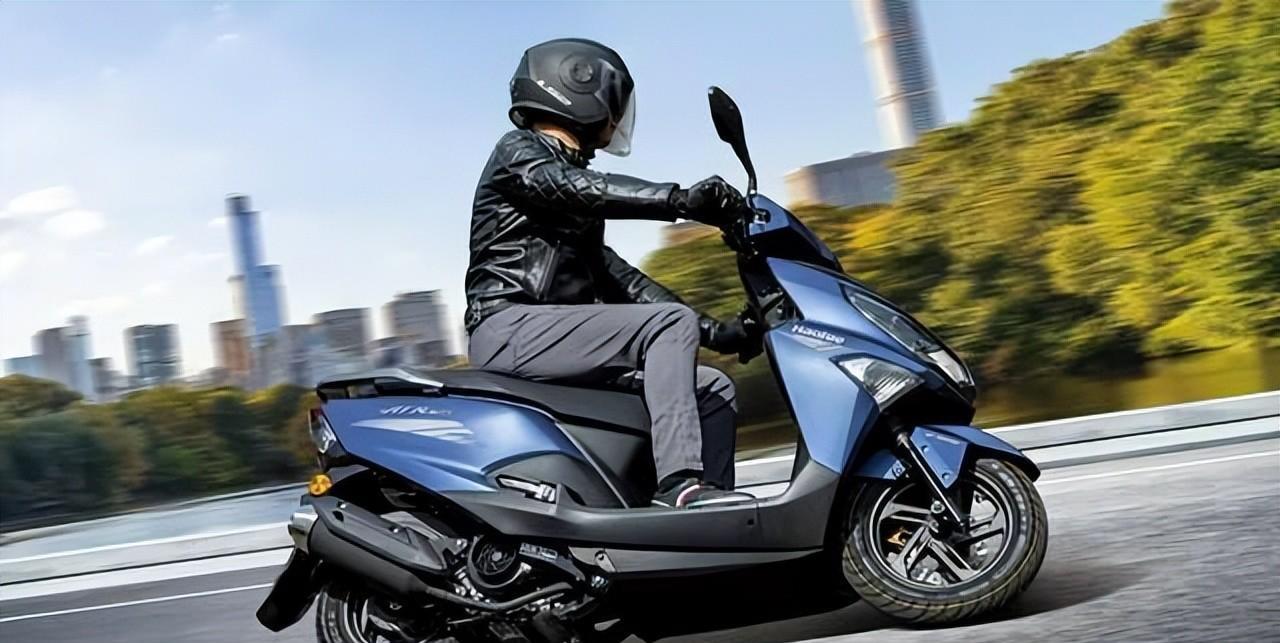 售价16800元，2022款本田WING Lead125测评_搜狐汽车_搜狐网