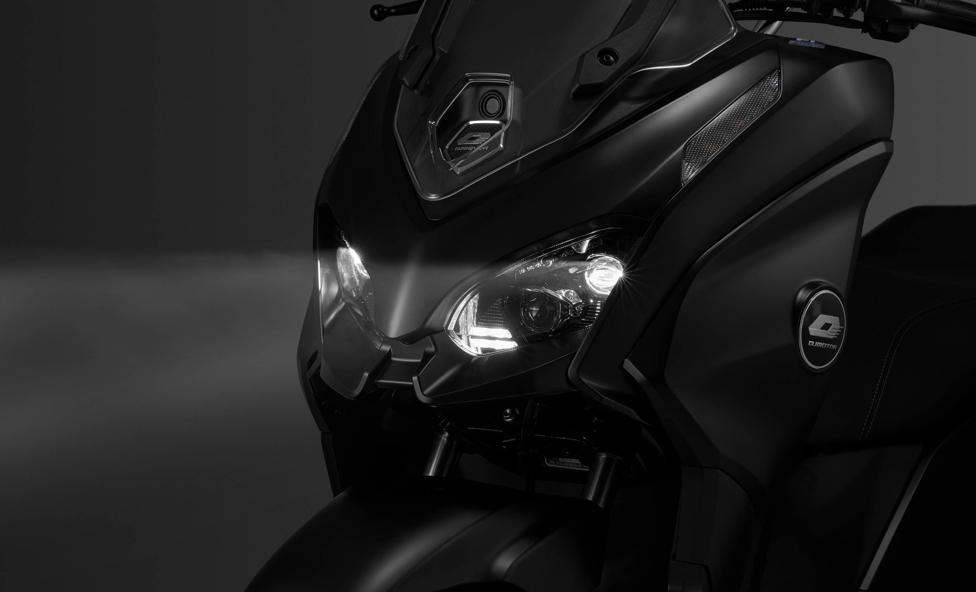 QJ鸿150全面对比豪爵UHR，150踏板之争剩者为王！_搜狐汽车_搜狐网