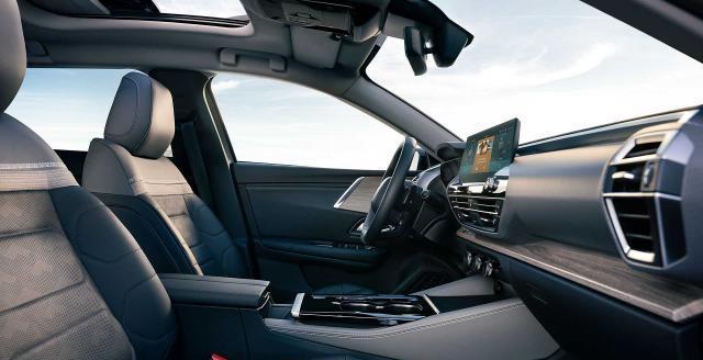 法系车最后一搏！合资B级车，标配爱信8AT，预售14万多，叫板本田雅阁_搜狐汽车_搜狐网