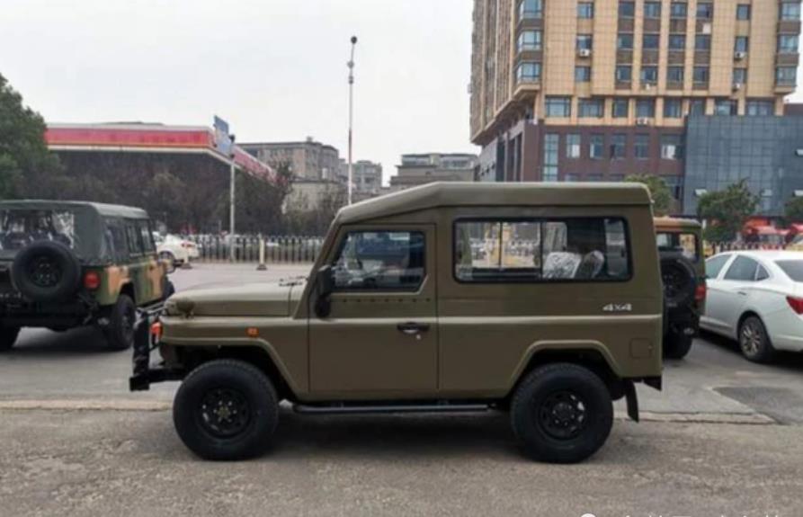 双门版“BJ212”上市，铆钉车身，战斗力十足，内饰迎来蜕变！_搜狐汽车_搜狐网