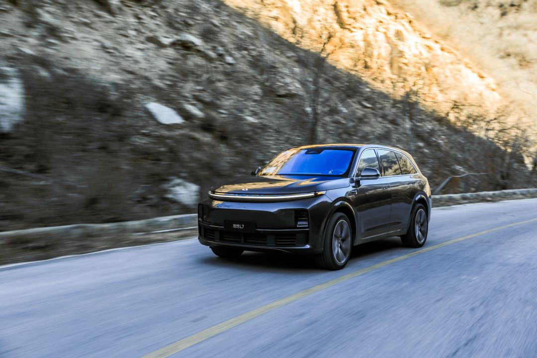 30万级家用SUV，全新蔚来ES6 和理想L7怎么选？_搜狐汽车_搜狐网