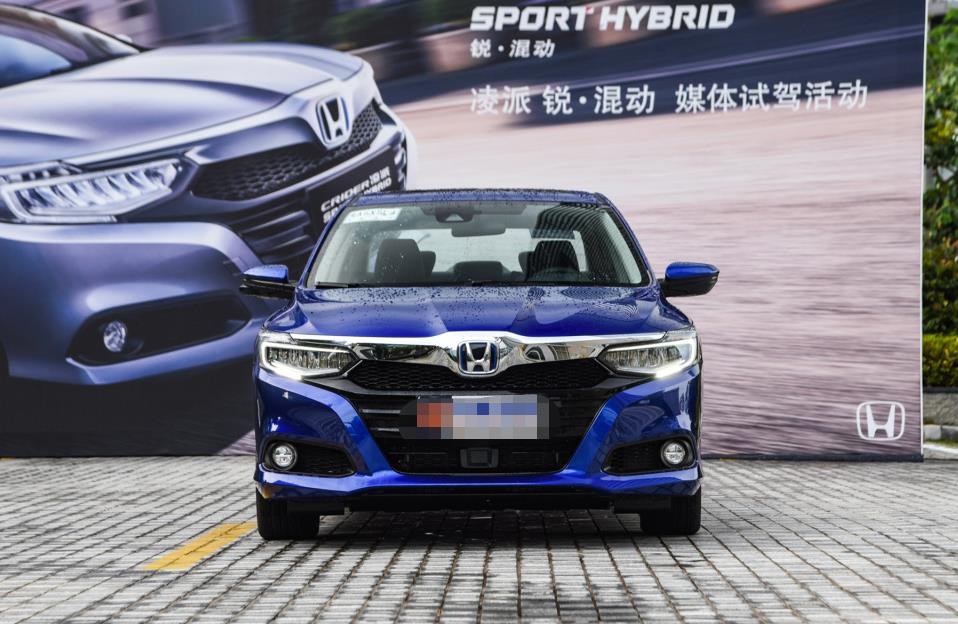 本田的高颜值代步车！油耗4L带国六，比丰田卡罗拉时尚，13.98W起_搜狐汽车_搜狐网