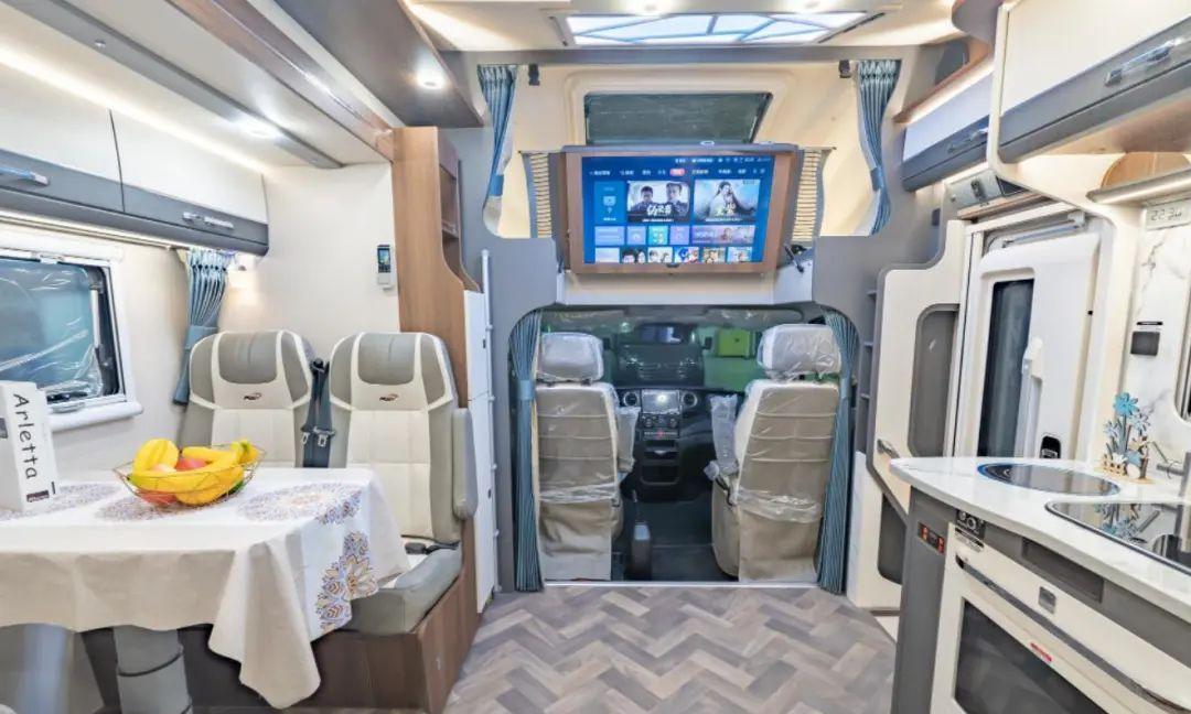 6月16上海房车展，2023款瑞弗V820房车亮相，看看都有哪些升级_搜狐汽车_搜狐网