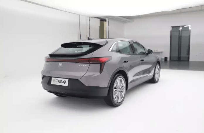 合资纯电中大型轿跑SUV又一新选择 配30英寸大屏 别克E4今日上市_搜狐汽车_搜狐网