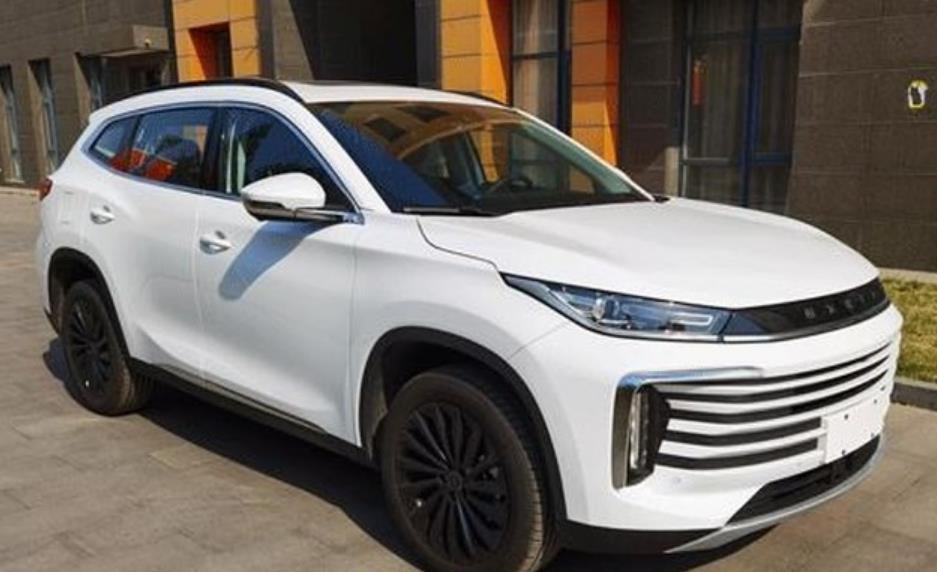 奇瑞拽了，新中型SUV换2.0T，261马力，400牛米_搜狐汽车_搜狐网