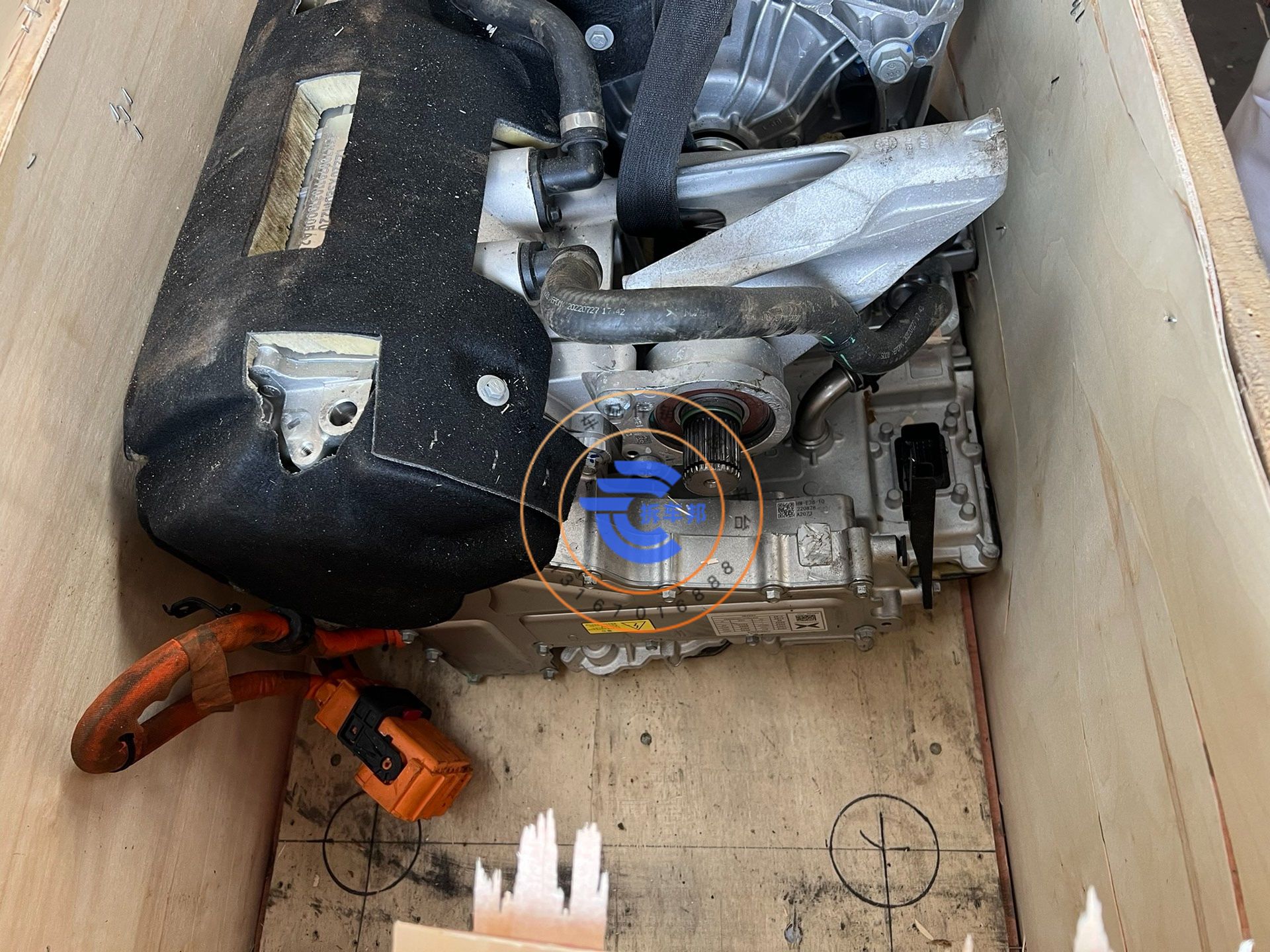 小鹏G9高压平台800V电驱动实拍_搜狐汽车_搜狐网