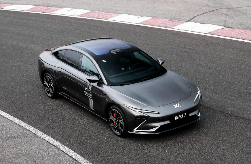 销量连续3个月突破1900台，智己LS7或成爆款车型？_搜狐汽车_搜狐网