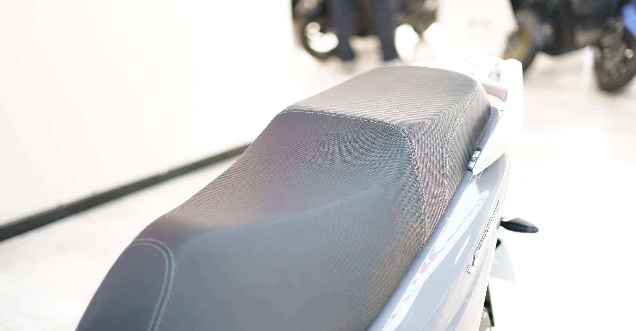 售价9999元，23款大阳VPS125极致版发布-超越极限的性能与配置_搜狐汽车_搜狐网