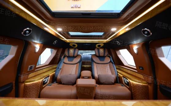 又一“大块头”，长5米9，配3.5T＋10AT，比库里南霸气_搜狐汽车_搜狐网