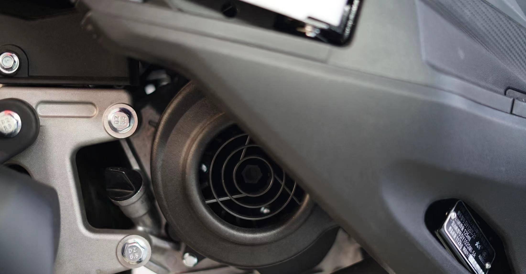 售价9999元，23款大阳VPS125极致版发布-超越极限的性能与配置_搜狐汽车_搜狐网