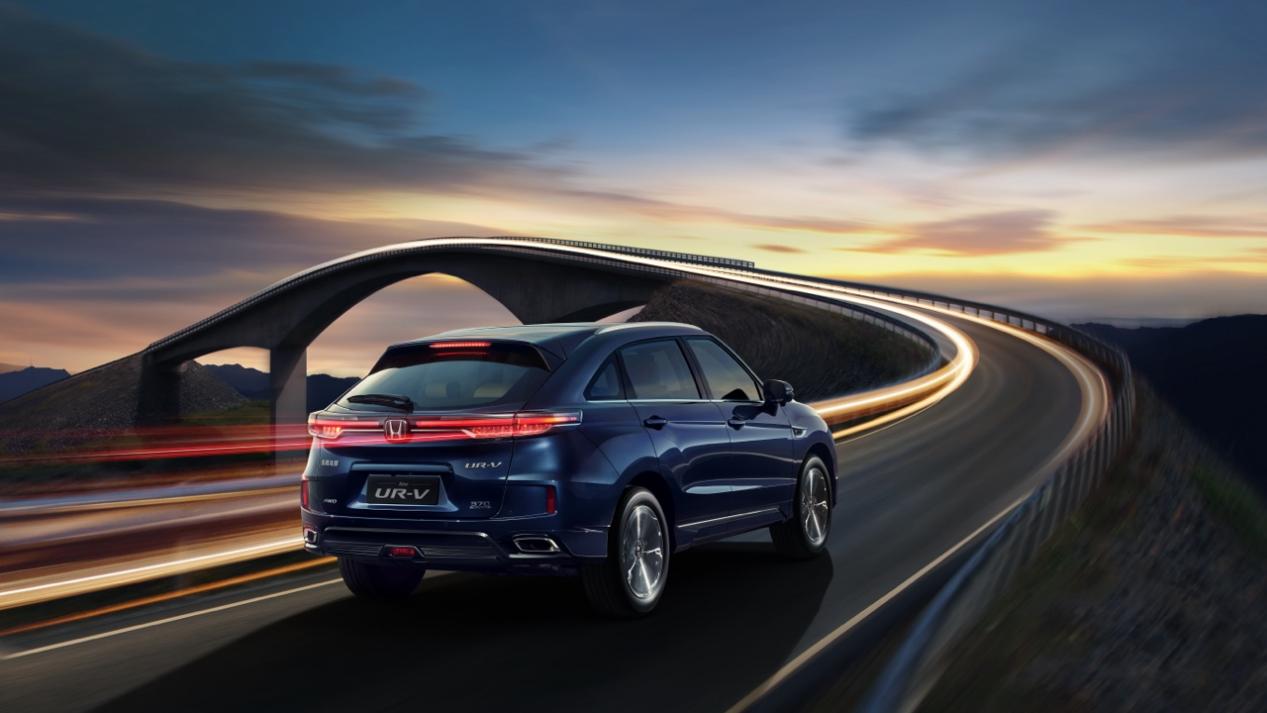 全新UR-V：保持思想默契 才能与资深中产同频共振_搜狐汽车_搜狐网