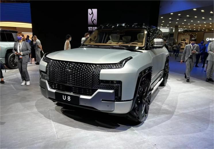 坦克500 Hi4-T、罗伦士M800星际战车、仰望U8越野玩家版齐聚首_搜狐汽车_搜狐网