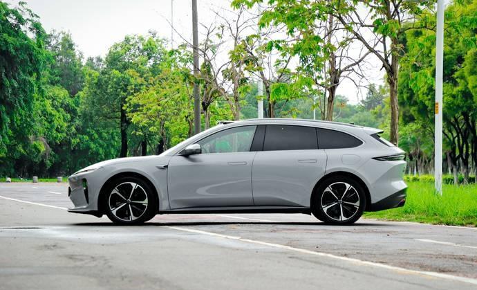 号称纯电瓦罐颜值天花板，蔚来ET5 Touring实力几何？_搜狐汽车_搜狐网