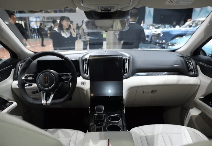 三种动力可选轴距超2米7，定位紧凑级SUV 红旗HS3 7月中旬上市_搜狐汽车_搜狐网