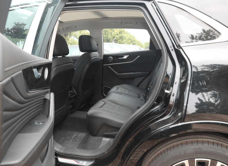 豪华硬朗各有所长！预算23万选红旗HS5还是传祺GS8_搜狐汽车_搜狐网