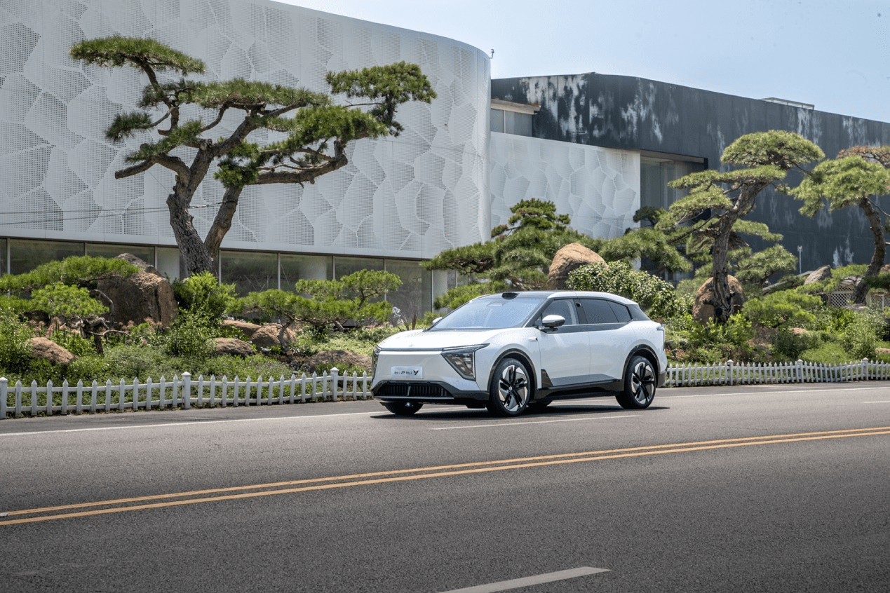 30万级豪华纯电SUV阵营 高合HiPhi Y胜算几何？_搜狐汽车_搜狐网