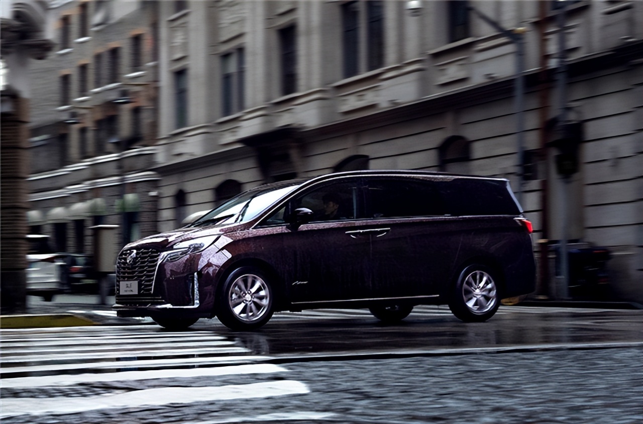 GL8依然是MPV销量王者，腾势D9也将“树大招风”？_搜狐汽车_搜狐网