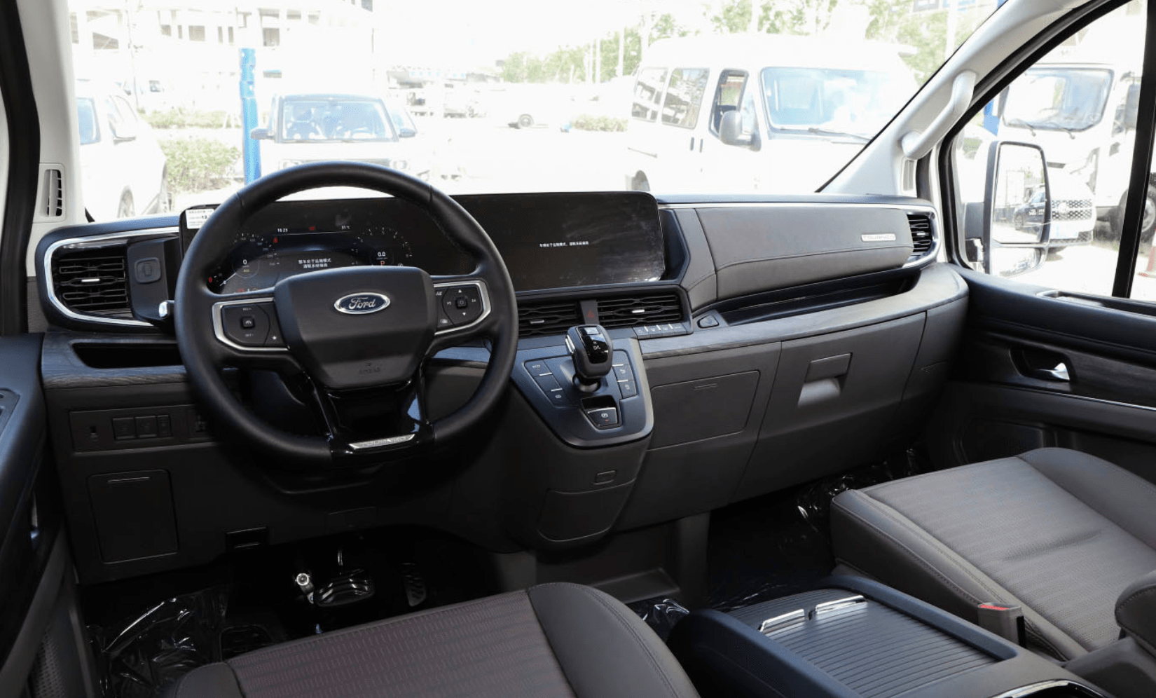 “黑武士”MPV登场！2.0T+9AT，连静音都是深海级，奢华空间20万级_搜狐汽车_搜狐网