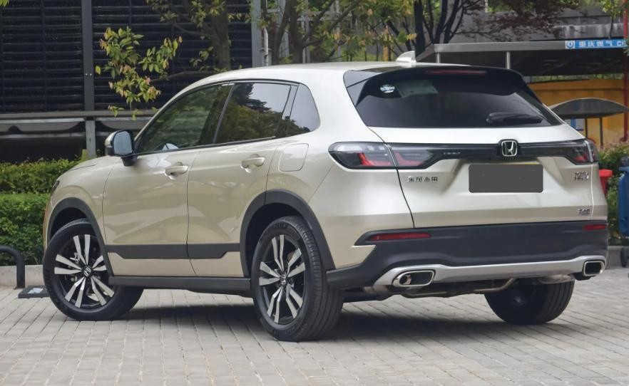 你确定老百姓买得起？红旗HS3对标本田HR-V，14.58万起_搜狐汽车_搜狐网