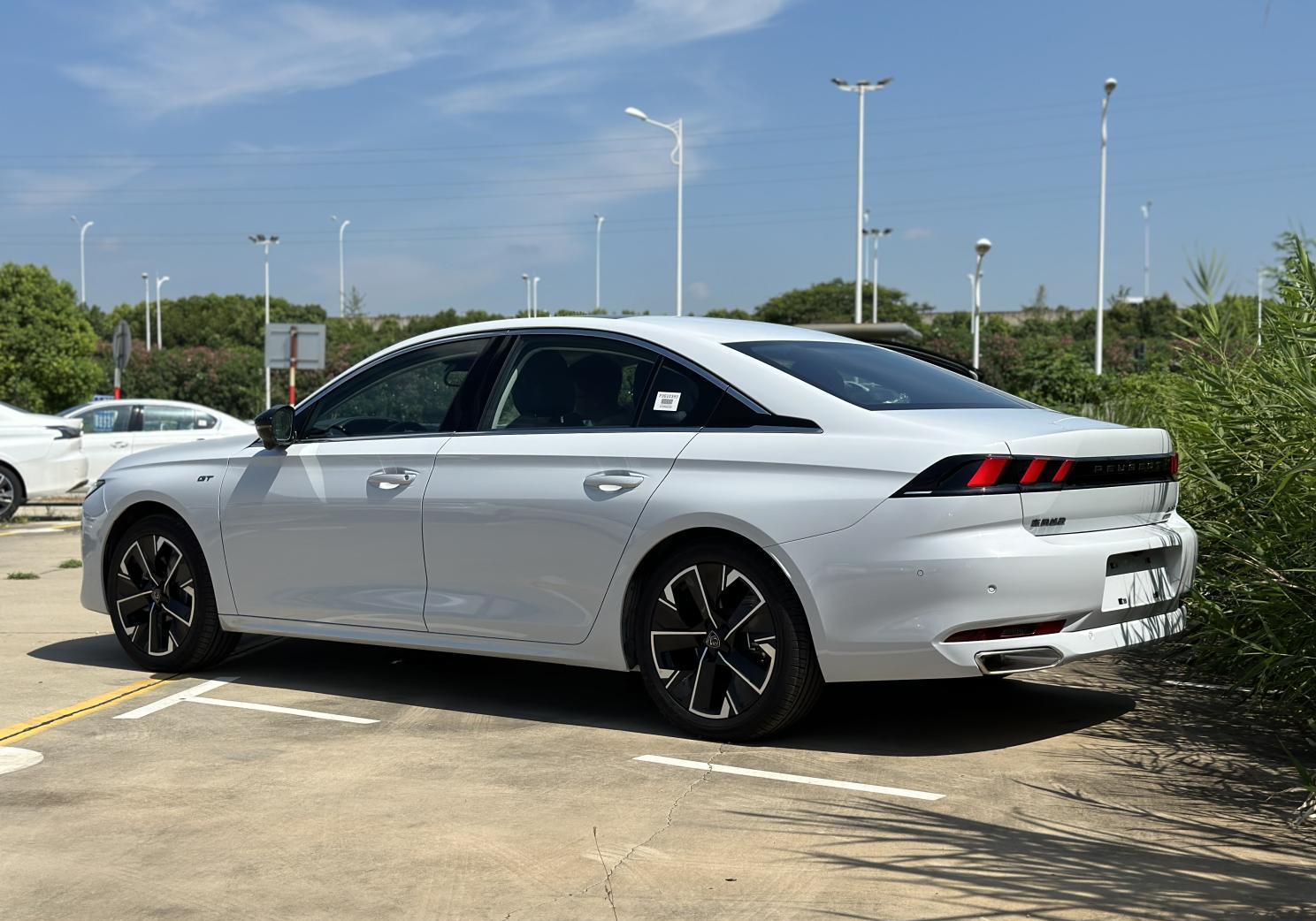 前脸大改有望于8月中旬上市，新款东风标致508L实拍图曝光_搜狐汽车_搜狐网