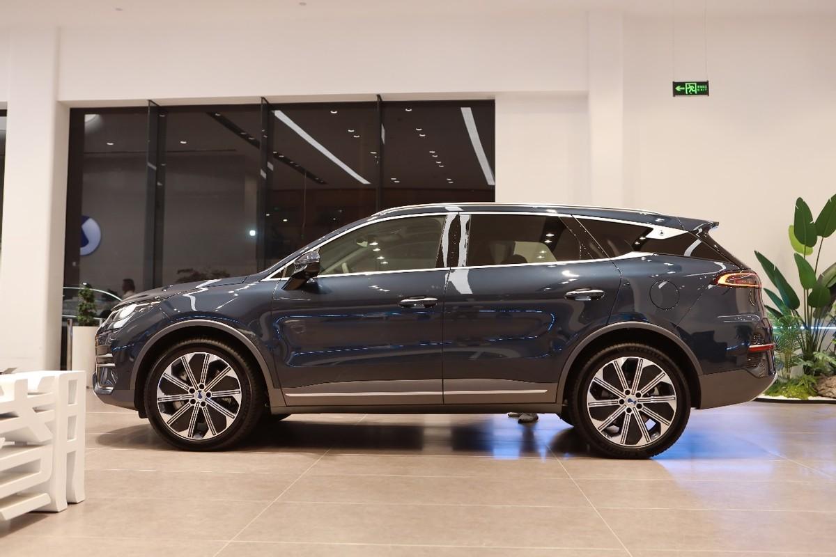 31.98万元起，6/7座可选，中大型SUV腾势N8正式上市_搜狐汽车_搜狐网