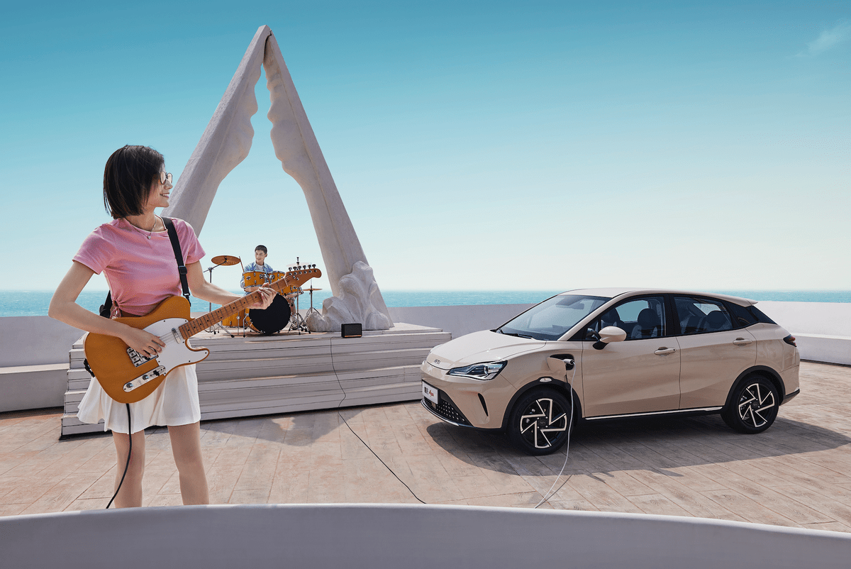 哪吒AYA售价7.38万元起，带L2级智能驾驶辅助_搜狐汽车_搜狐网