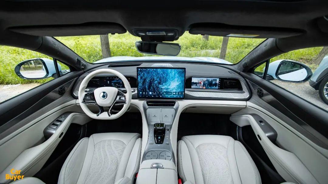 含着“金汤勺”出生的腾势N7，到底比蔚来ES6“香”在哪？_搜狐汽车_搜狐网