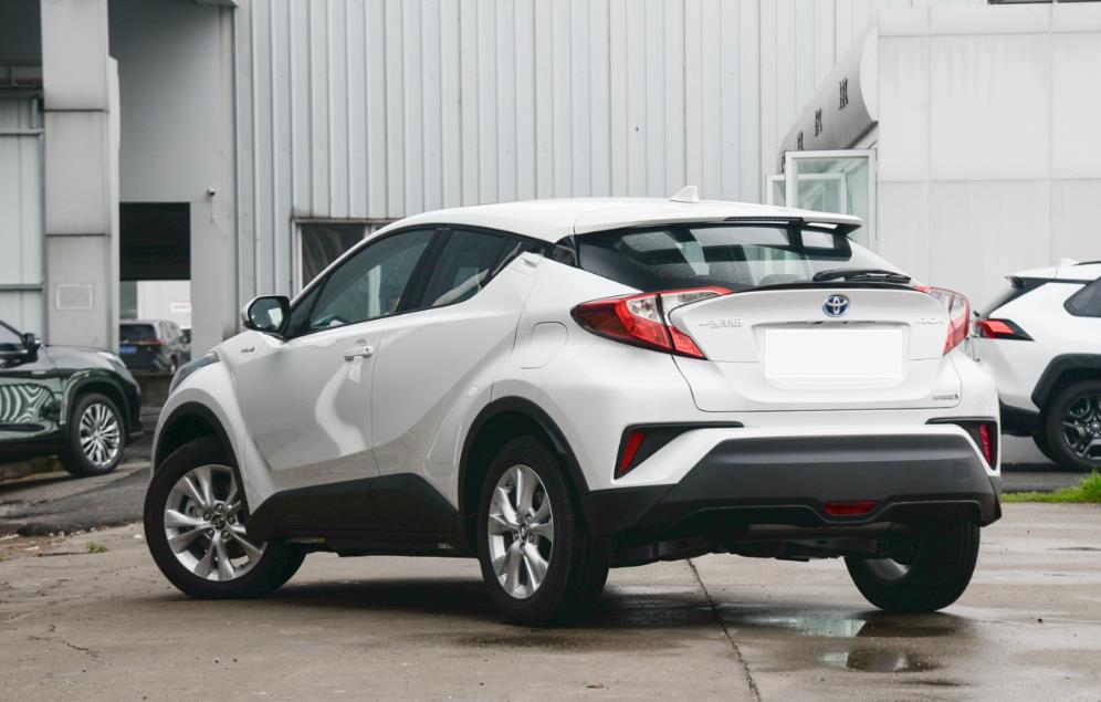 综合评测一汽丰田奕泽IZOA，14.98万起步价，堪称贵族小型SUV_搜狐汽车_搜狐网