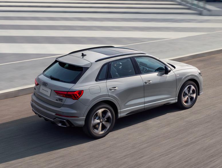 2024款奥迪Q3家族正式上市！全新前脸入门1.5T，售27.98万元起_搜狐汽车_搜狐网