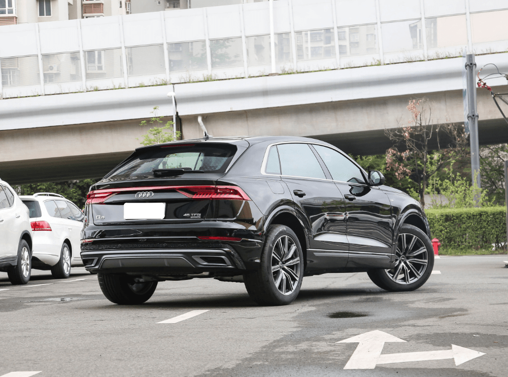 降价8万也卖不动，车长超5米，提供3.0T+8AT，比奥迪Q7都漂亮_搜狐汽车_搜狐网