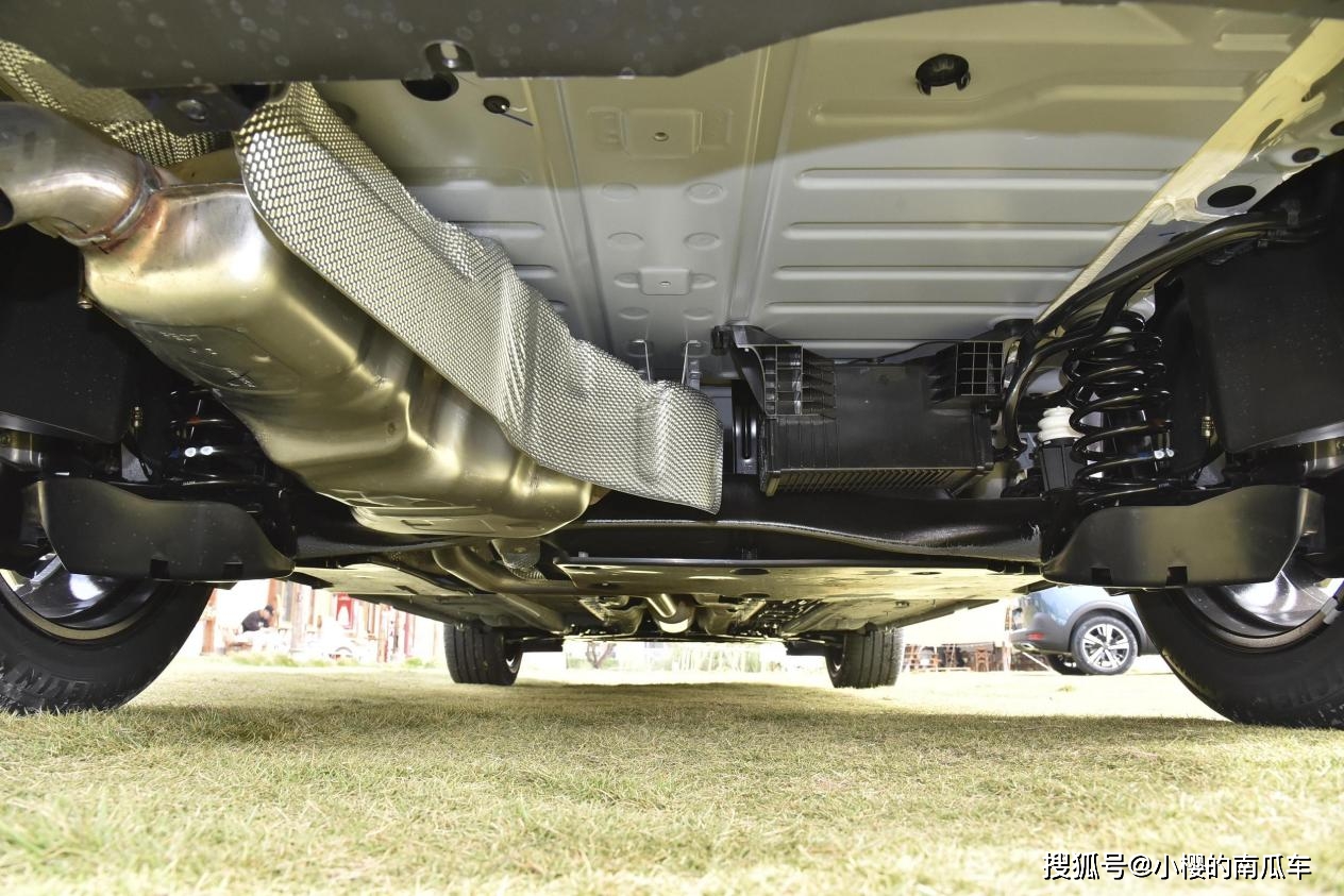 全系配1.8T+8AT，喝92粗粮+211马力，但为什么7月只卖出416台？_搜狐汽车_搜狐网