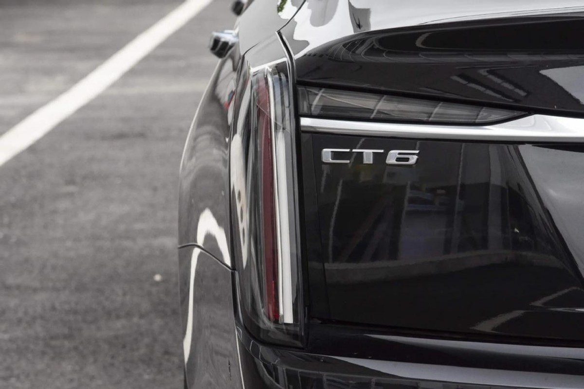 实拍凯迪拉克CT6，轴距超3.1米配10AT，还有33英寸大屏，真值了？_搜狐汽车_搜狐网