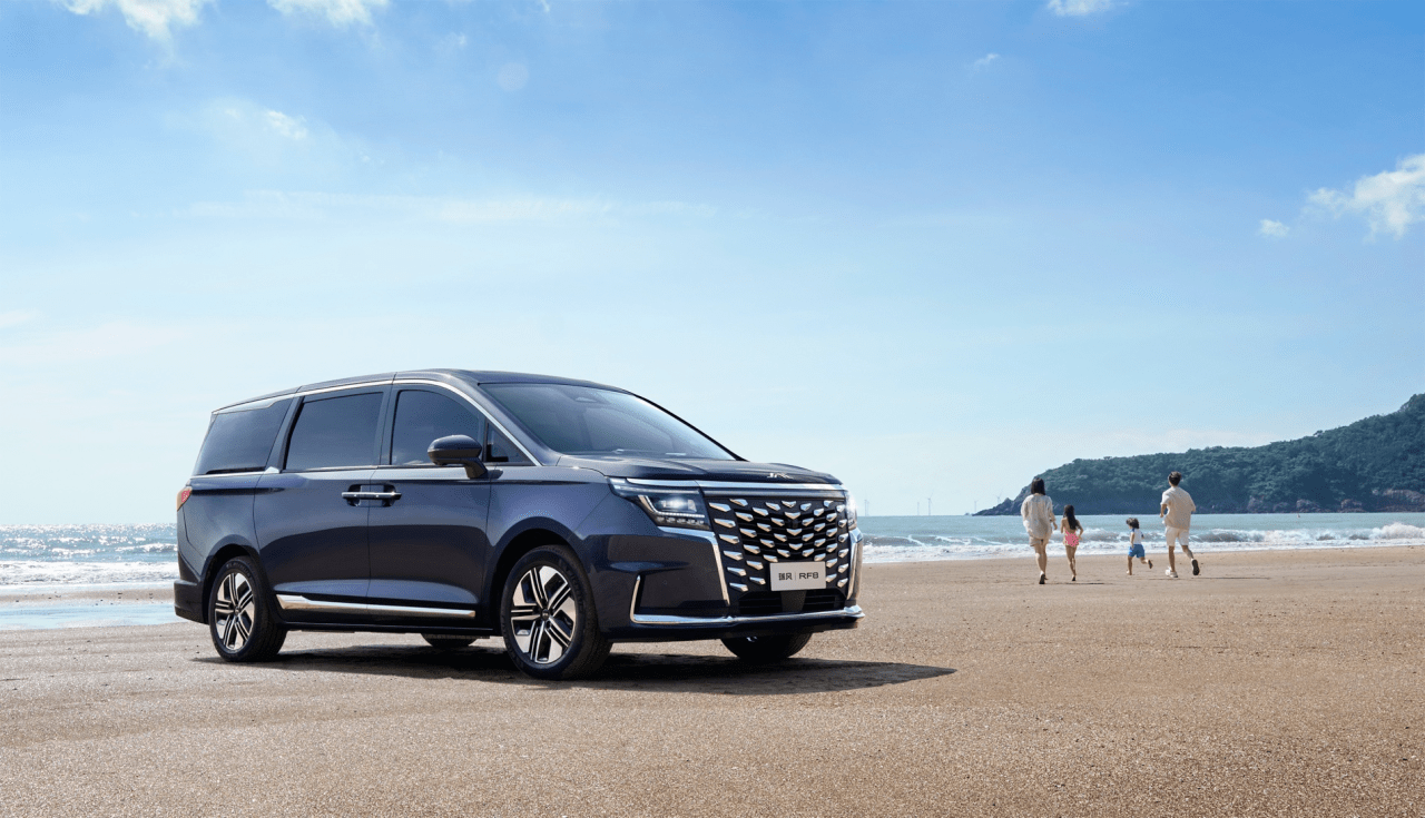 鸿蒙座舱、续航超1200km、用户共创…插混MPV进入新格局？_搜狐汽车_搜狐网