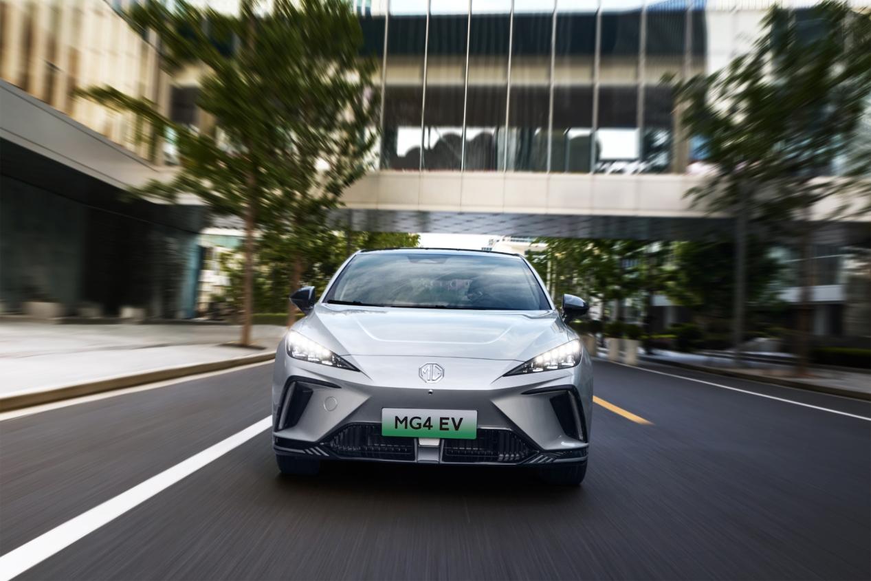CLTC续航520公里，起售价11.58万，MG4 EV凭什么卖爆欧洲？_搜狐汽车_搜狐网