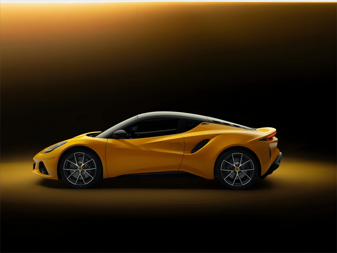 2小时订单破百！传承75年赛道基因 路特斯Emira带来不容错过的纯粹驾驶乐趣_搜狐汽车_搜狐网