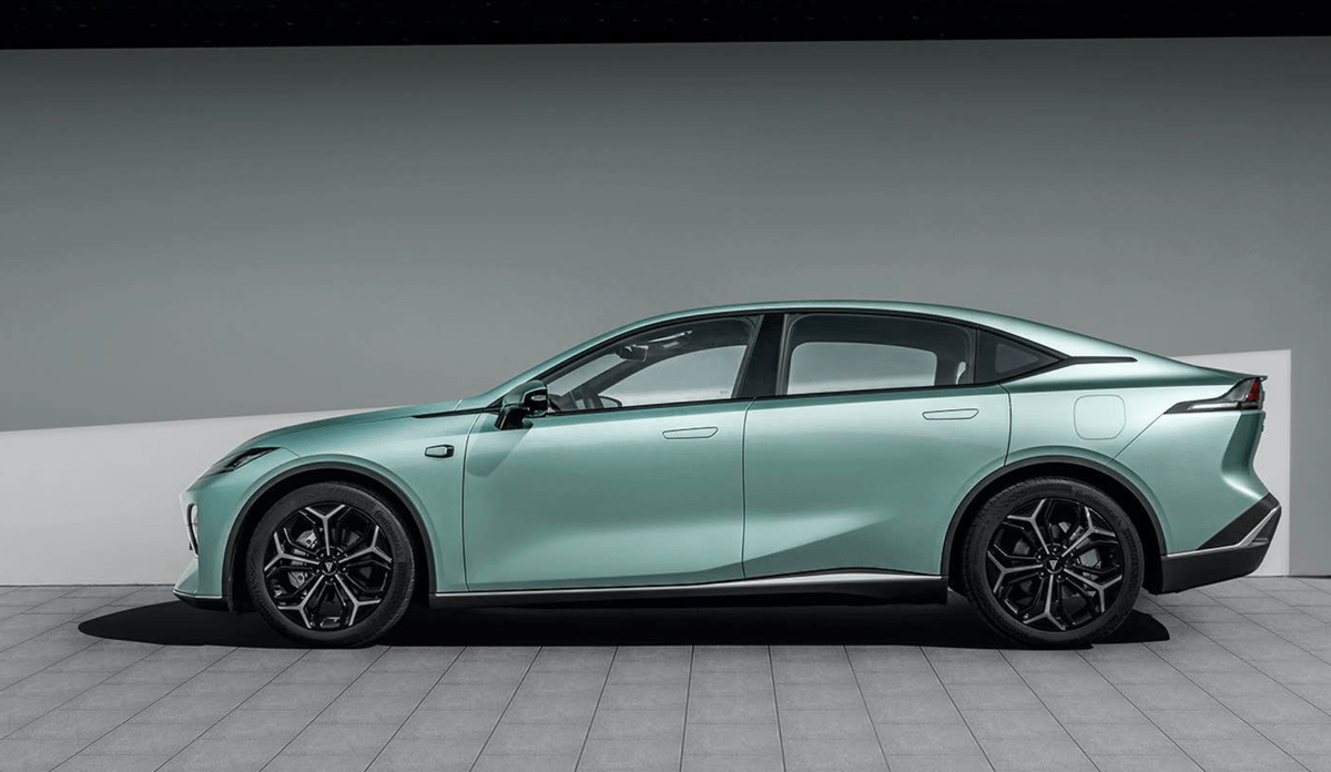 深蓝SL03全新升级而来，共推出四款配置，究竟该怎么选？_搜狐汽车_搜狐网