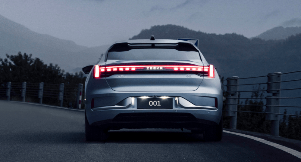 27万纯电轿跑对比导购：极氪001、小鹏 P7i和飞凡 F7 2023该买谁？_搜狐汽车_搜狐网