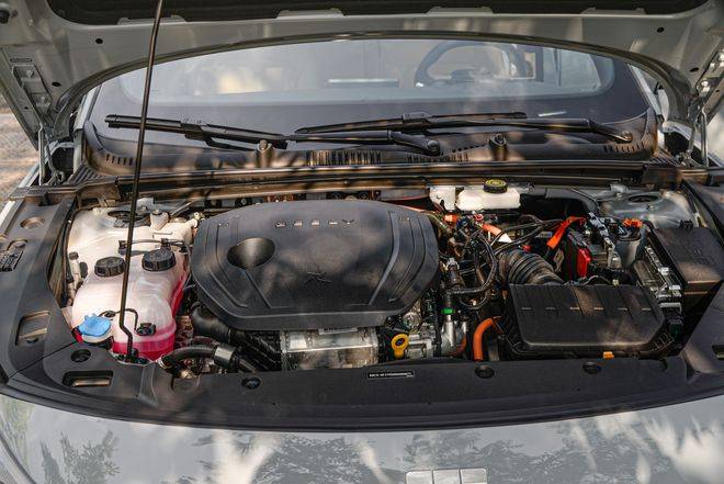 吉利银河L6将于9月16日正式上市 预售12.80万起_搜狐汽车_搜狐网