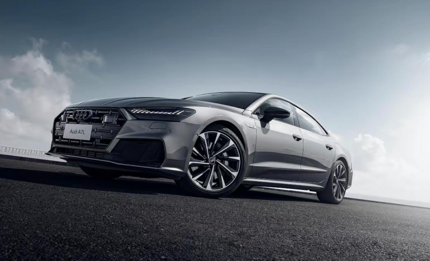 8月售1073台，奥迪A7L销量持续走低，只是欠缺市场机遇？_搜狐汽车_搜狐网