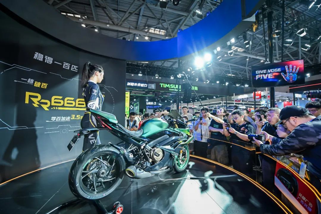 四缸RR660S、RR350、准公升DS900、生态圈，看无极玩转摩博会_搜狐汽车_搜狐网