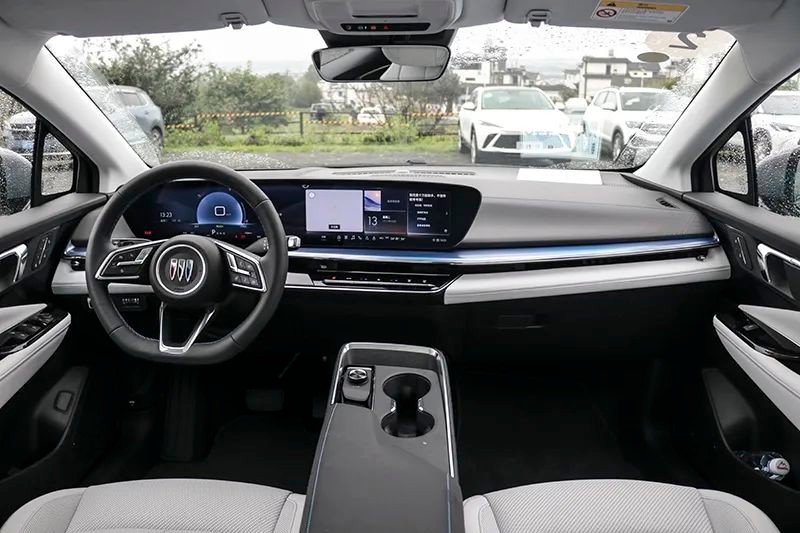 续航620KM+30英寸屏，别克E4不足19万，为何没人买？_搜狐汽车_搜狐网